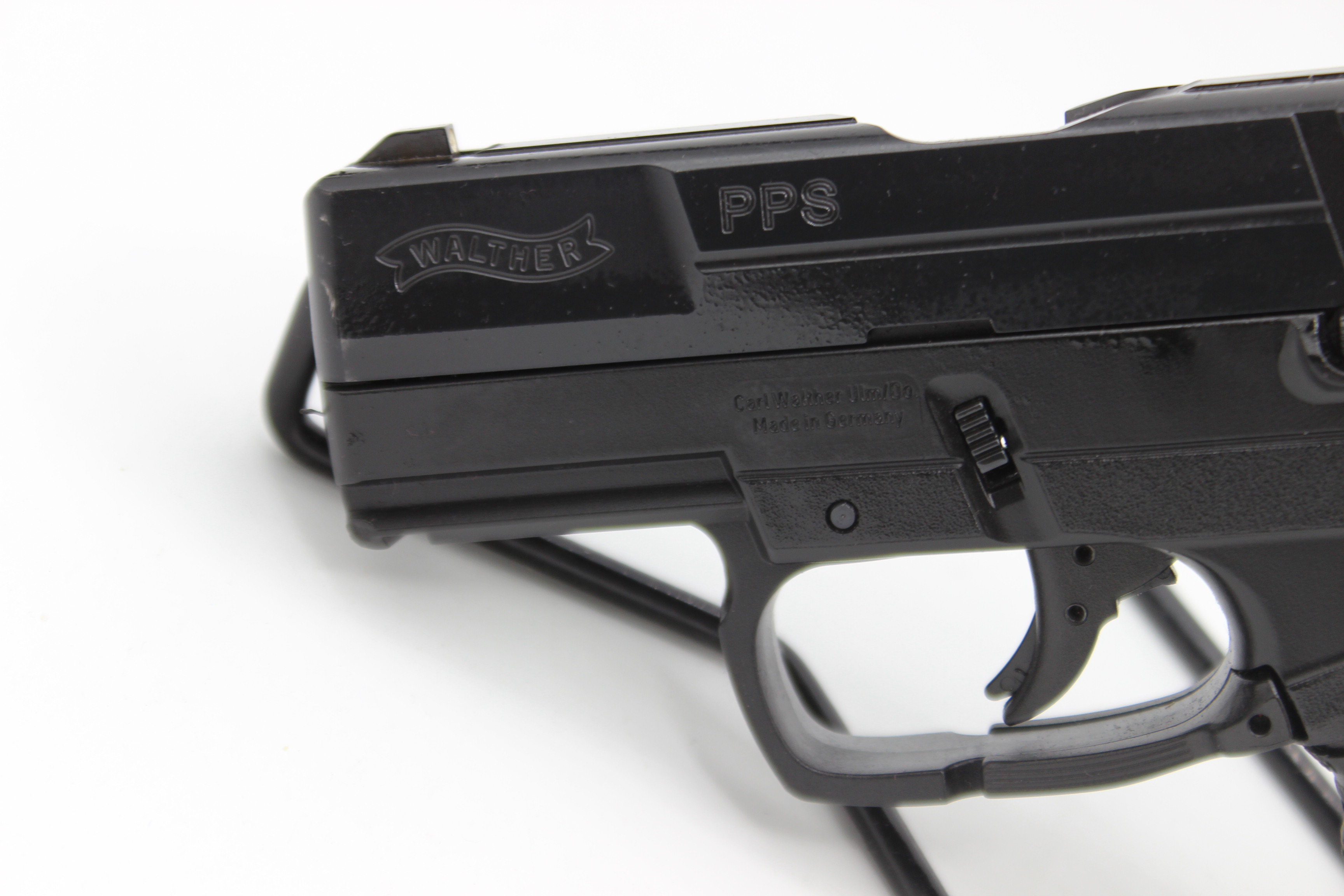 Walther PP2 .40S&W Semi Automatic Pistol - Semi Auto Pistols at ...