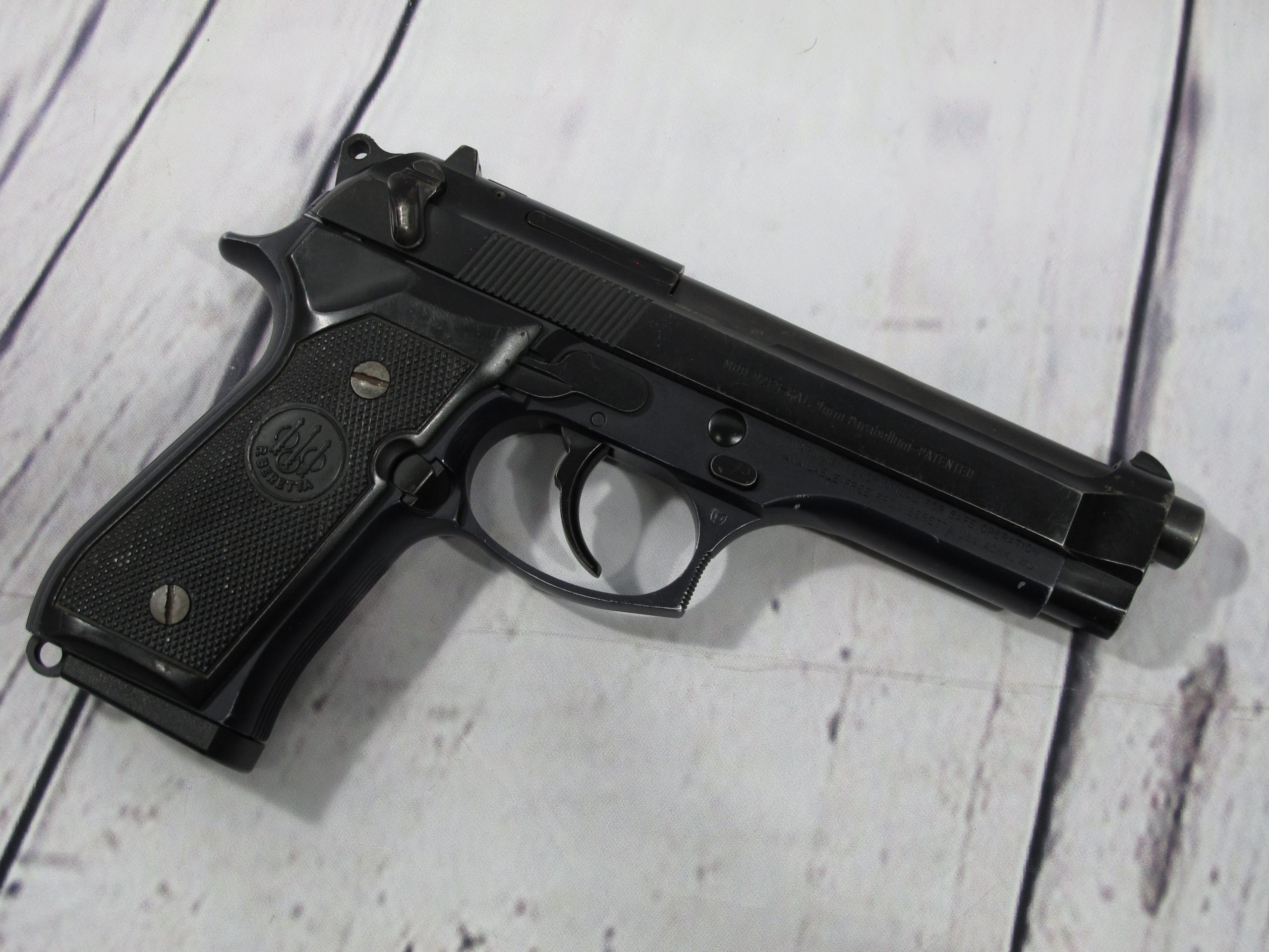 Beretta 92FS 9mm Semi Auto Pistol 5476 - Semi Auto Pistols at GunBroker ...